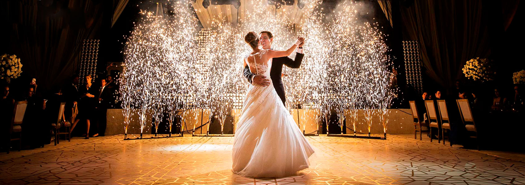 Aerial PyroTech | Brisbane fireworks company | Wedding fireworks